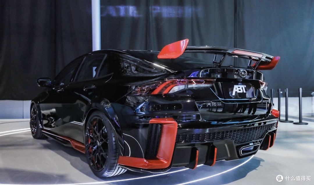 来看看车展上的这款影豹ABT联名款_汽车整车_什么值得买