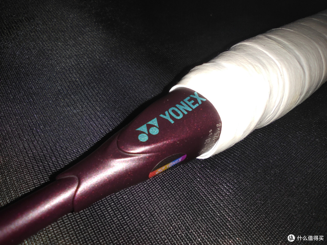 出道即巅峰，Y记的绝对旗舰？天斧100ZZ到底强在哪？_羽毛球拍_什么值得买