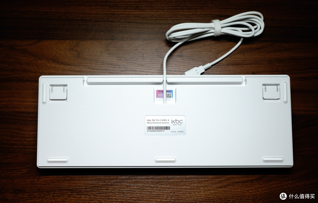 高达又来了！IKBC Z98高达联名机械键盘_键盘_什么值得买