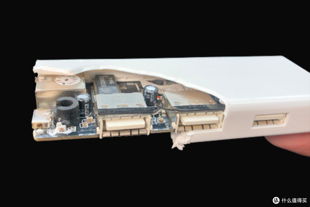 “价格屠夫” 小米USB3.0有线千兆以太网卡转换器HUB拆解报告 ZJQ03TM RTL8153B 可独立供电 做工很苹果_接口转换器_什么值得买