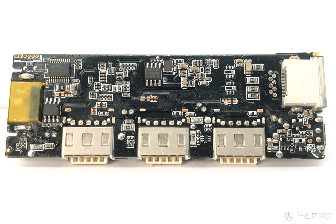 “价格屠夫” 小米USB3.0有线千兆以太网卡转换器HUB拆解报告 ZJQ03TM RTL8153B 可独立供电 做工很苹果_接口转换器_什么值得买