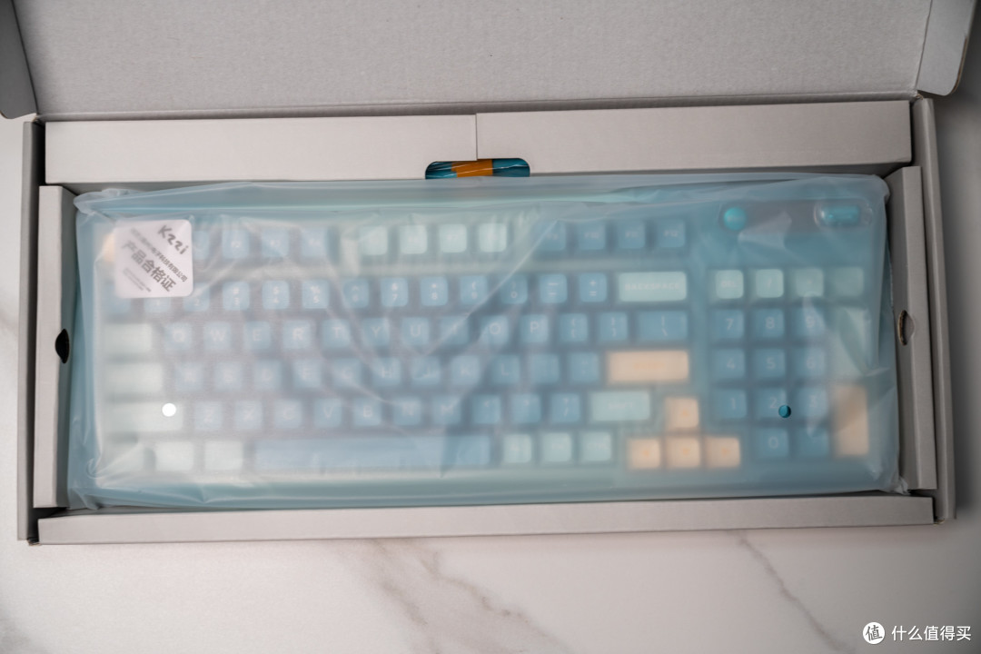 珂芝Kizz Z98键盘——带屏幕，外形圆润_键盘_什么值得买