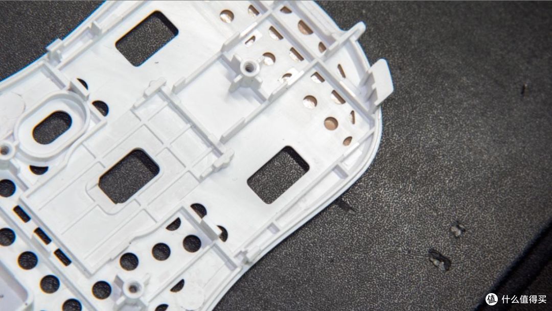 静音与游戏双微动切换，3395+63g轻量化，漫步者第二款鼠标来了！_鼠标_什么值得买