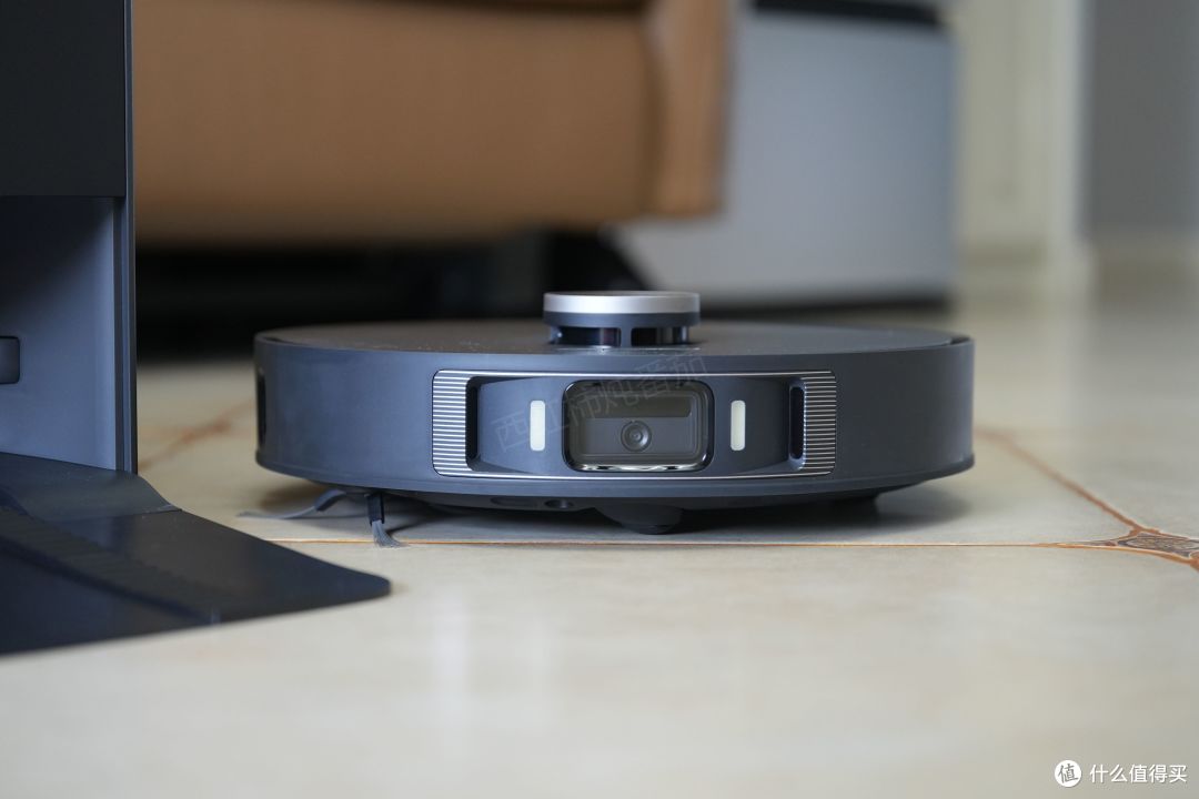 如何评价追觅X20？对比科沃斯X1/石头G20强在哪？拖布外扩到底好不好用？_扫拖一体机_什么值得买