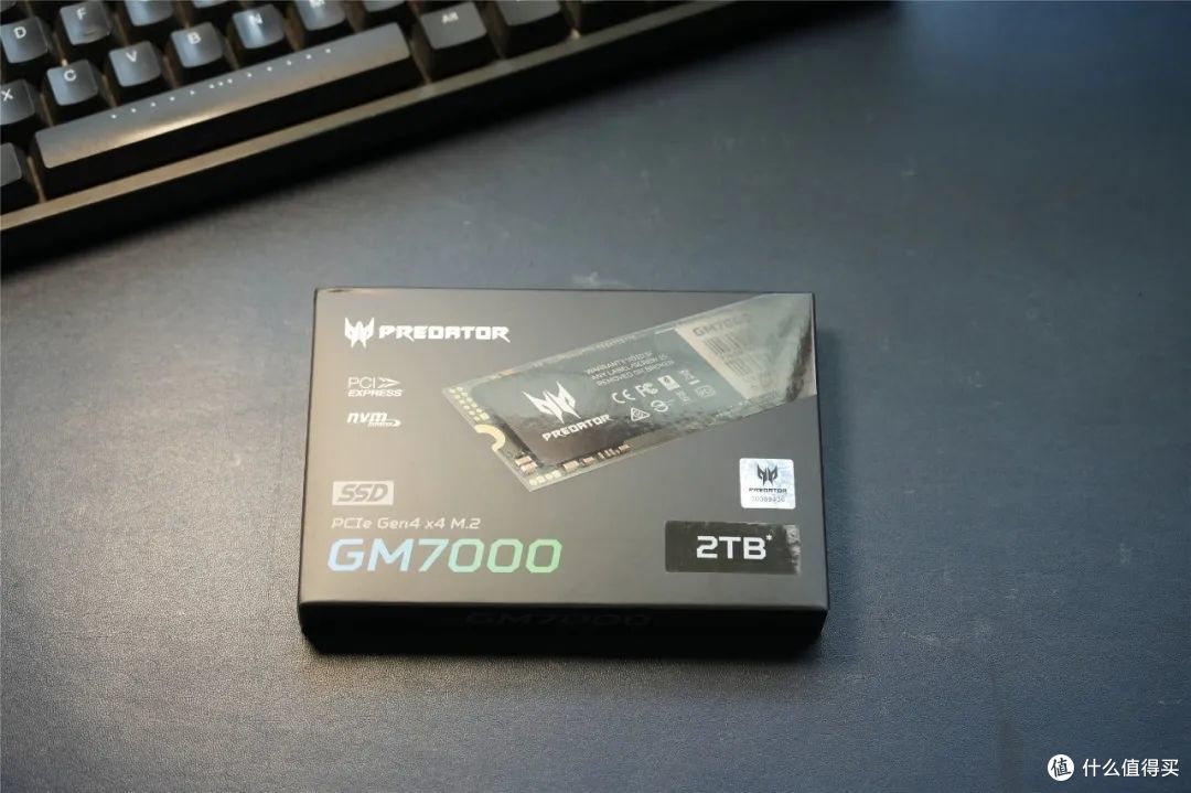 PCIe4.0的盘放到3.0上会损失多少性能?——简测宏碁GM7000 2TB_固态硬盘_什么值得买