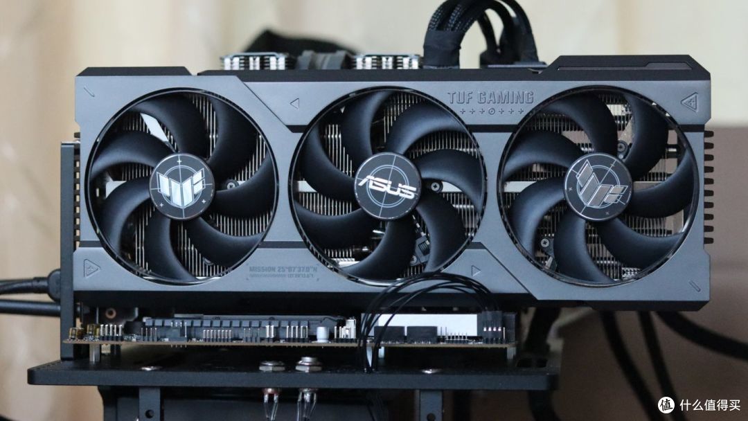 华硕RTX 4090 TUF使用体验报告_显卡_什么值得买