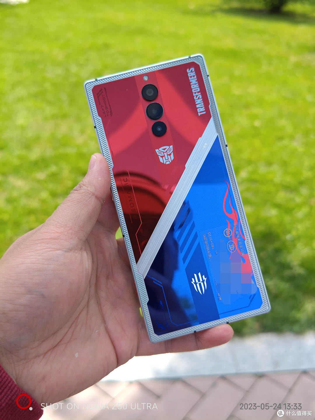 红魔8p变形金刚联名vs银翼版vs努比亚z50u！三款全面屏手机的外形，你喜欢哪个？_安卓手机_什么值得买