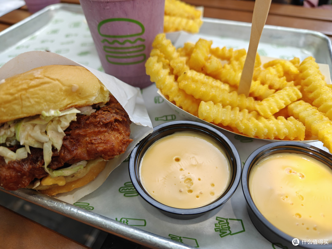 被称为“纽约三宝”的Shake Shack究竟有何过人之处，上海新天地店体验_小吃快餐_什么值得买