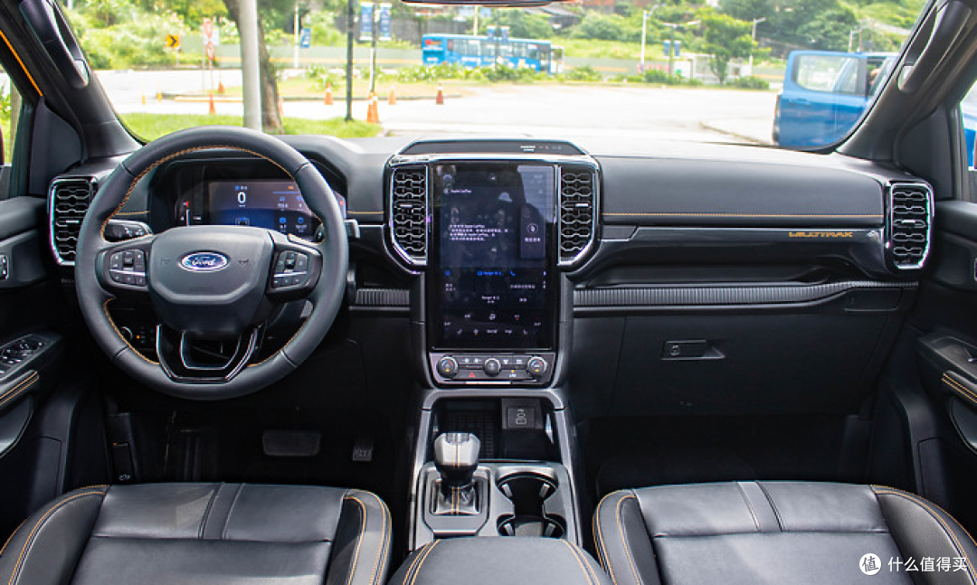 福特-Ford Ranger 车内饰一览_车用座垫_什么值得买
