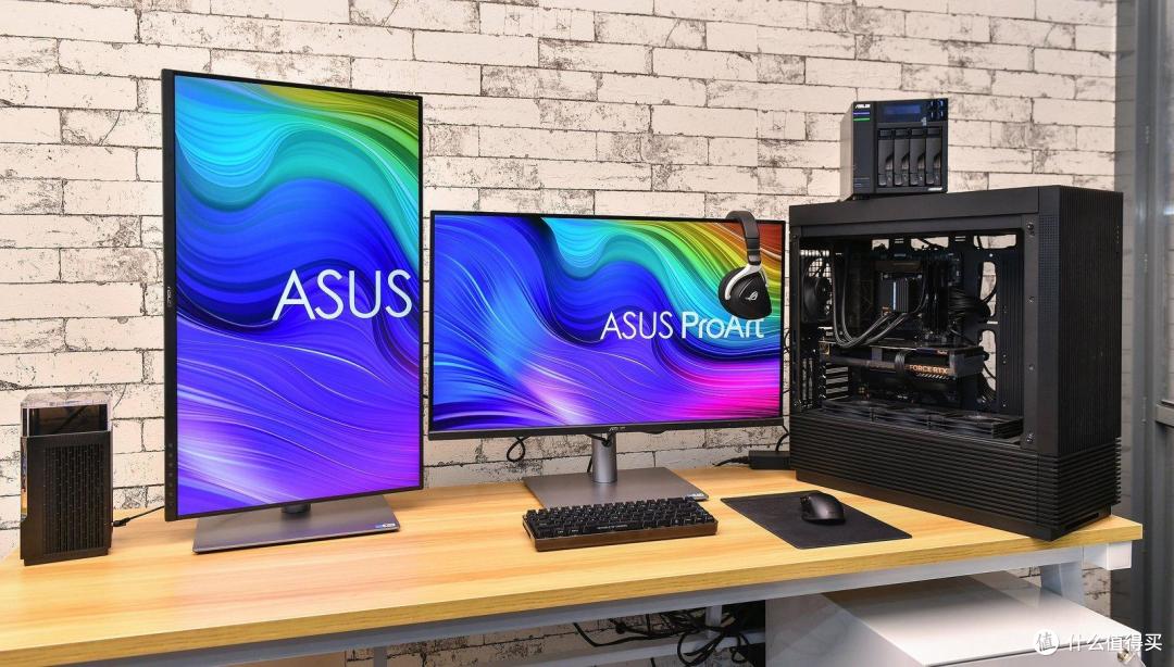 华硕ROG路由全系军团来袭，高层透露NAS最新消息，BW现场气氛燃爆_路由器_什么值得买