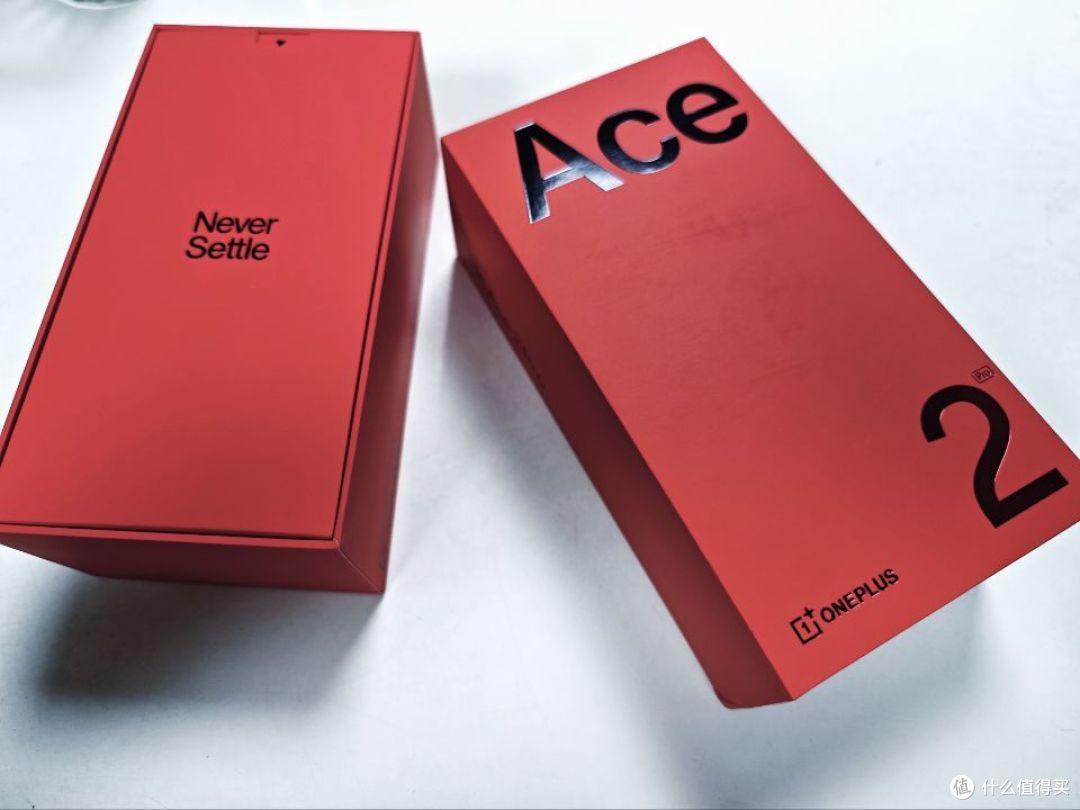 一加Ace 2 Pro 顶配24G+1T极光绿—上手开箱_安卓手机_什么值得买