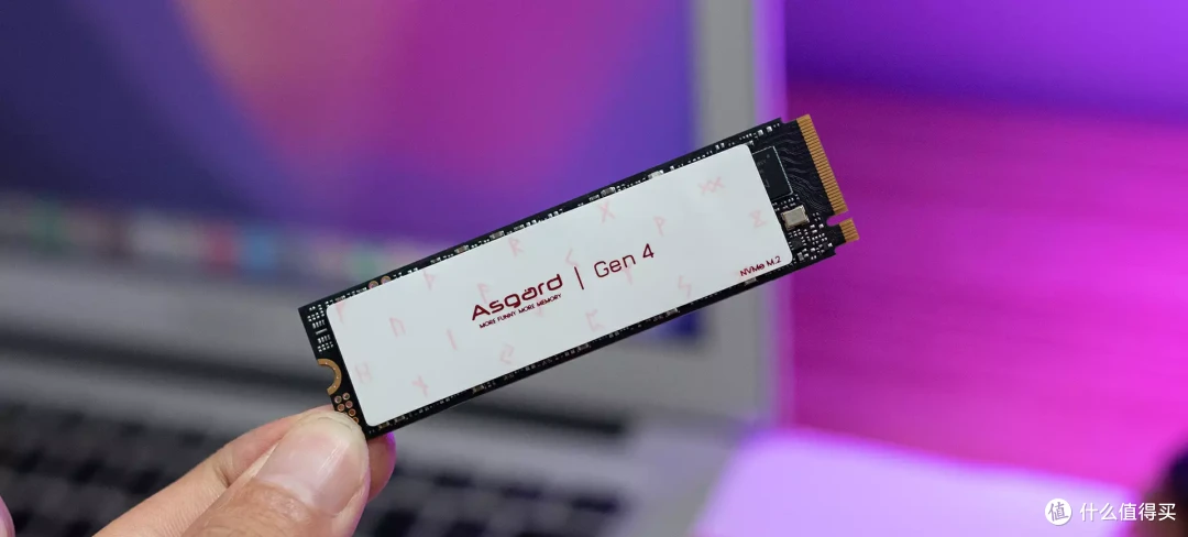 NAS+SSD体验太丝滑了！给NAS安装阿斯加特AN4+大容量SSD，NAS使用固态硬盘会带来哪些提升？来细数一下_NAS存储_什么值得买