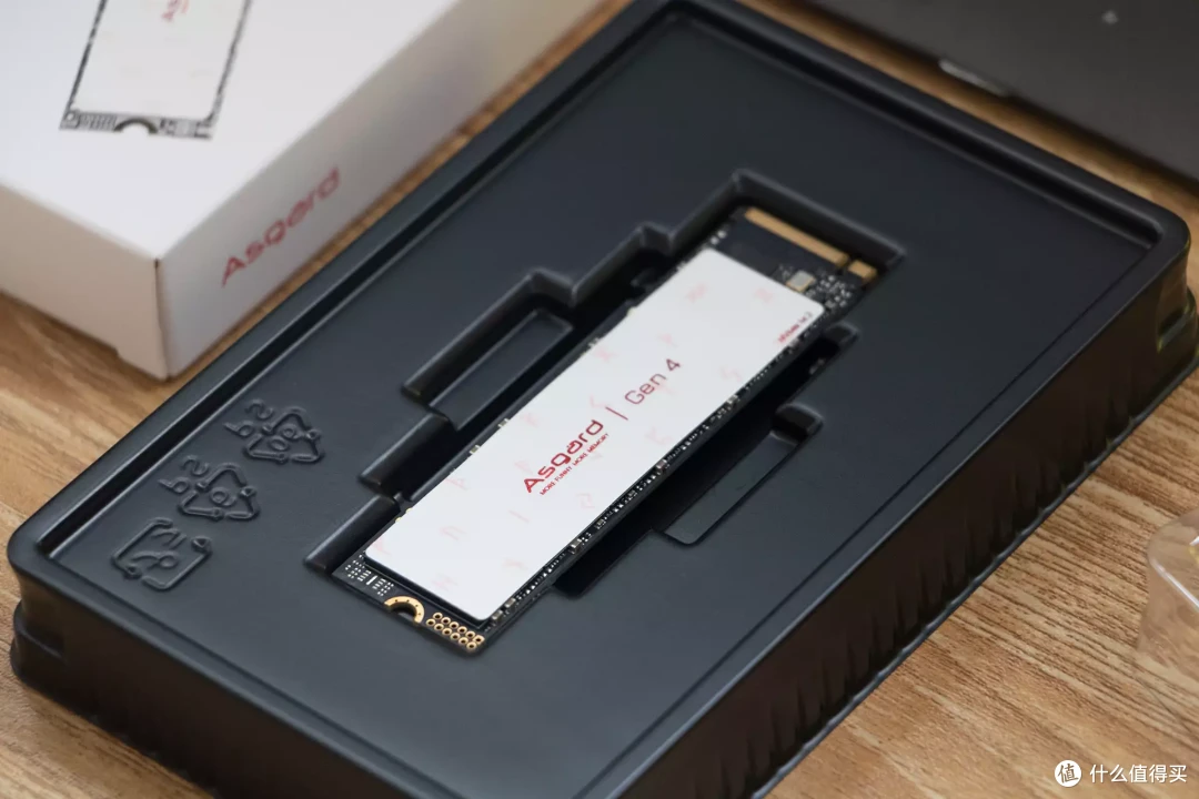 NAS+SSD体验太丝滑了！给NAS安装阿斯加特AN4+大容量SSD，NAS使用固态硬盘会带来哪些提升？来细数一下_NAS存储_什么值得买