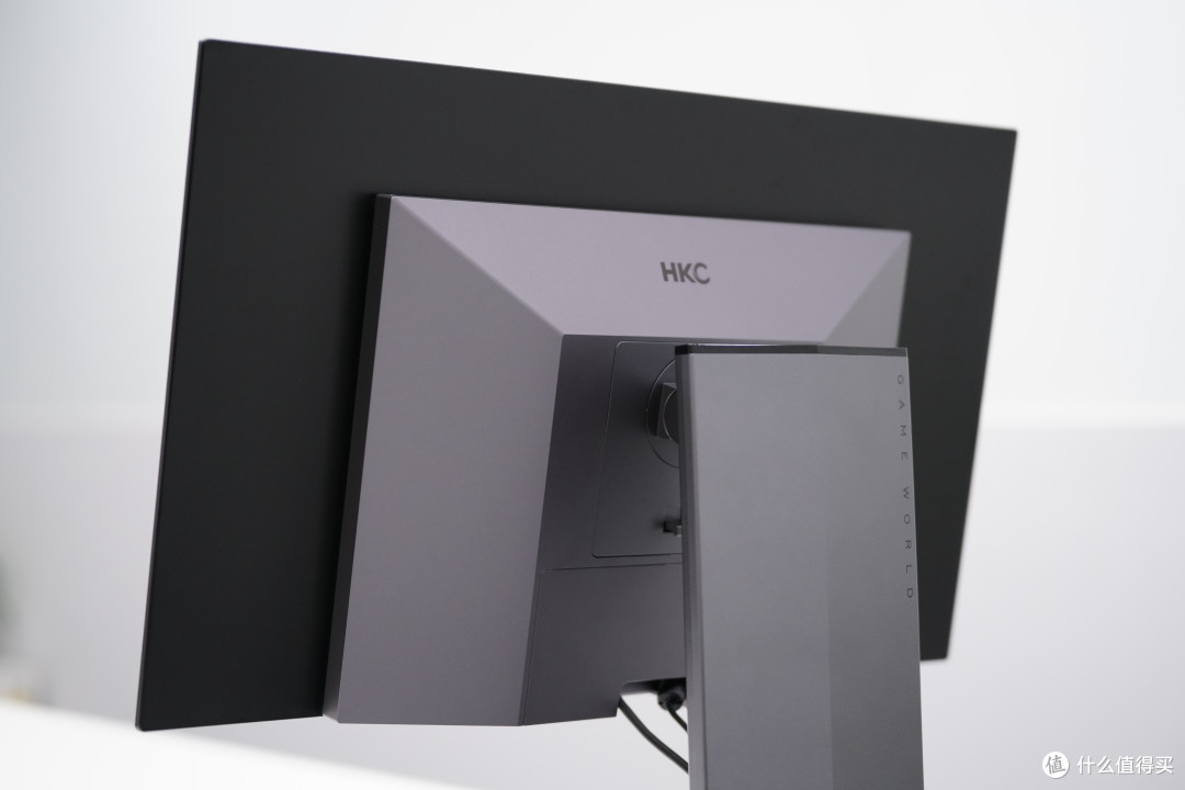 内行评测：HKC OG27QK OLED显示器专为电竞而生丨高亮度、高刷新率、低响应时间我全都要！_显示器_什么值得买