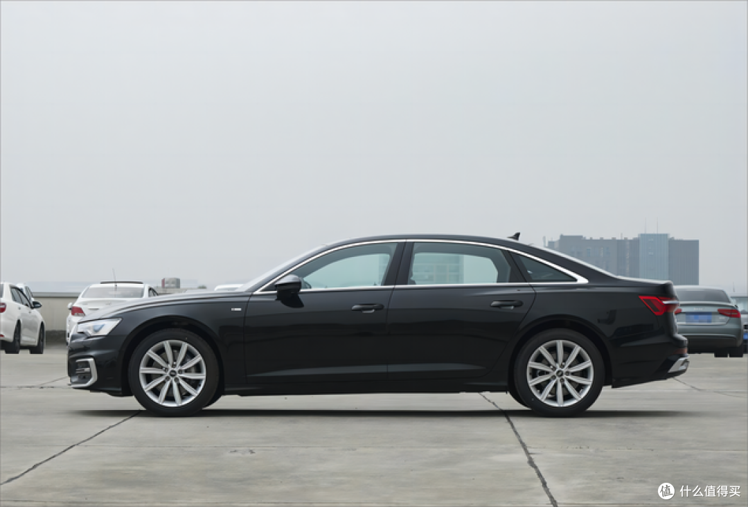 奥迪A6L到底怎么样？别光听4S店忽悠，看看车主都怎么说_轿车_什么值得买