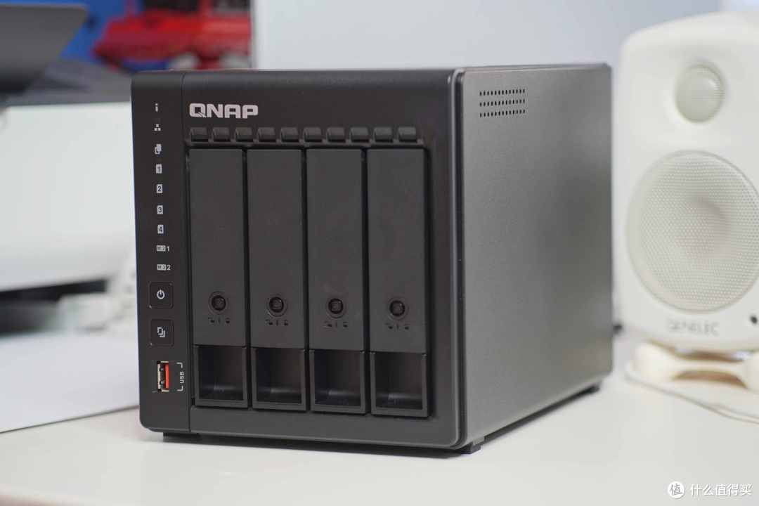 上手QNAP TS-464C2，出色性能是我给朋友推荐威联通NAS的重要理由_NAS存储_什么值得买
