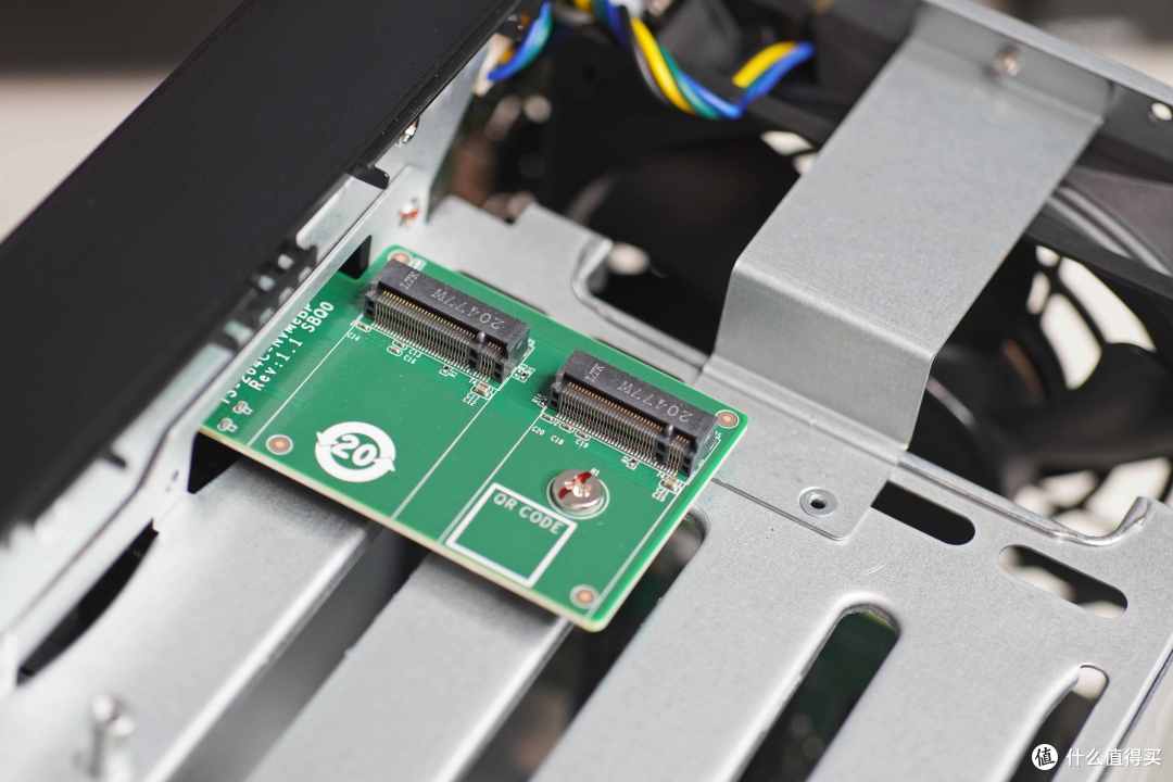 上手QNAP TS-464C2，出色性能是我给朋友推荐威联通NAS的重要理由_NAS存储_什么值得买