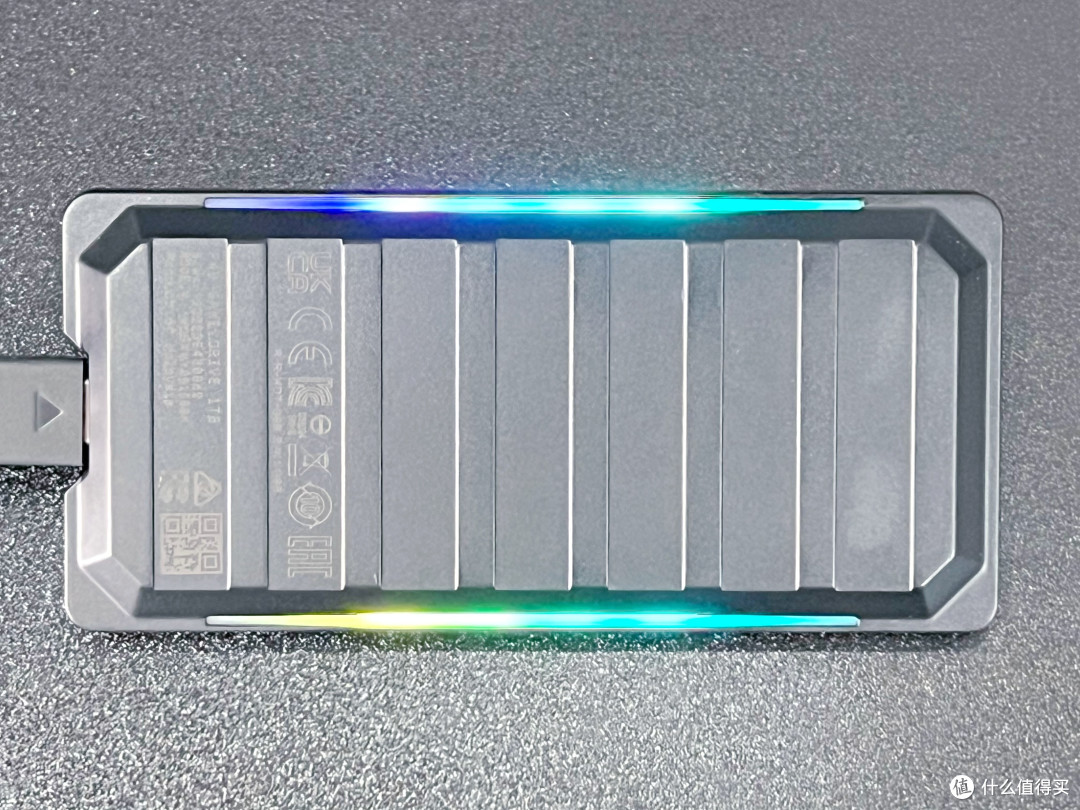 【体验】哪一款PSSD适合你——西部数据新元素/随行版/P40上手_移动硬盘_什么值得买