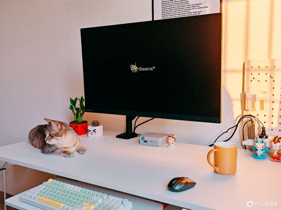 大屏生产力！联想D32-40显示器上手体验，享受大屏视觉盛宴_显示器_什么值得买