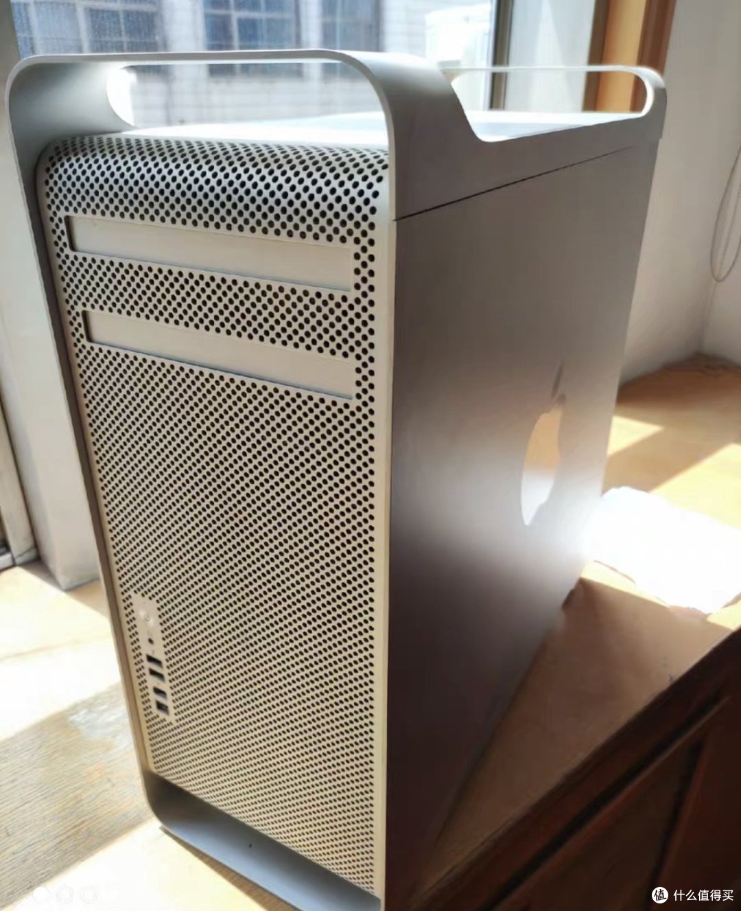 只需要700块钱就能拥有满血版苹果mac pro g1_台式机_什么值得买
