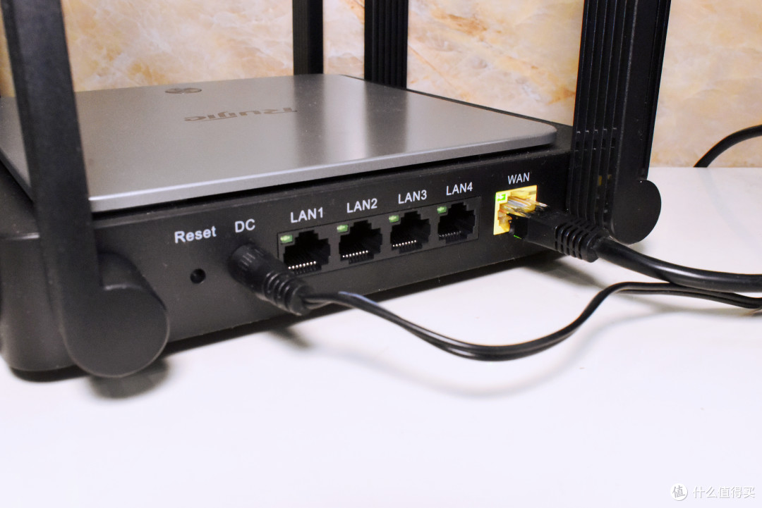 家庭路由一步到位，锐捷X32 PRO：8天线千兆WIFI 6路由299带回家_路由器_什么值得买