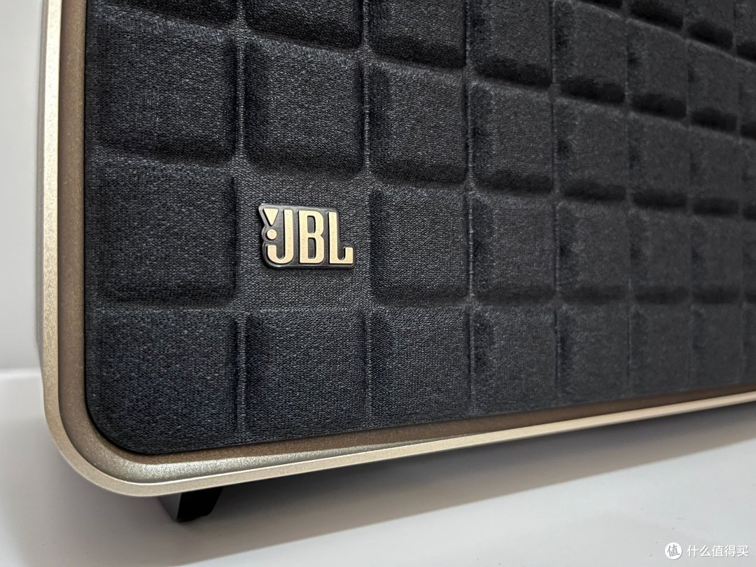 体验传奇之声的魅力 ：JBL AUTHENTICS 音乐世家 500 ~ 传承经典，声而不凡！_音箱_什么值得买