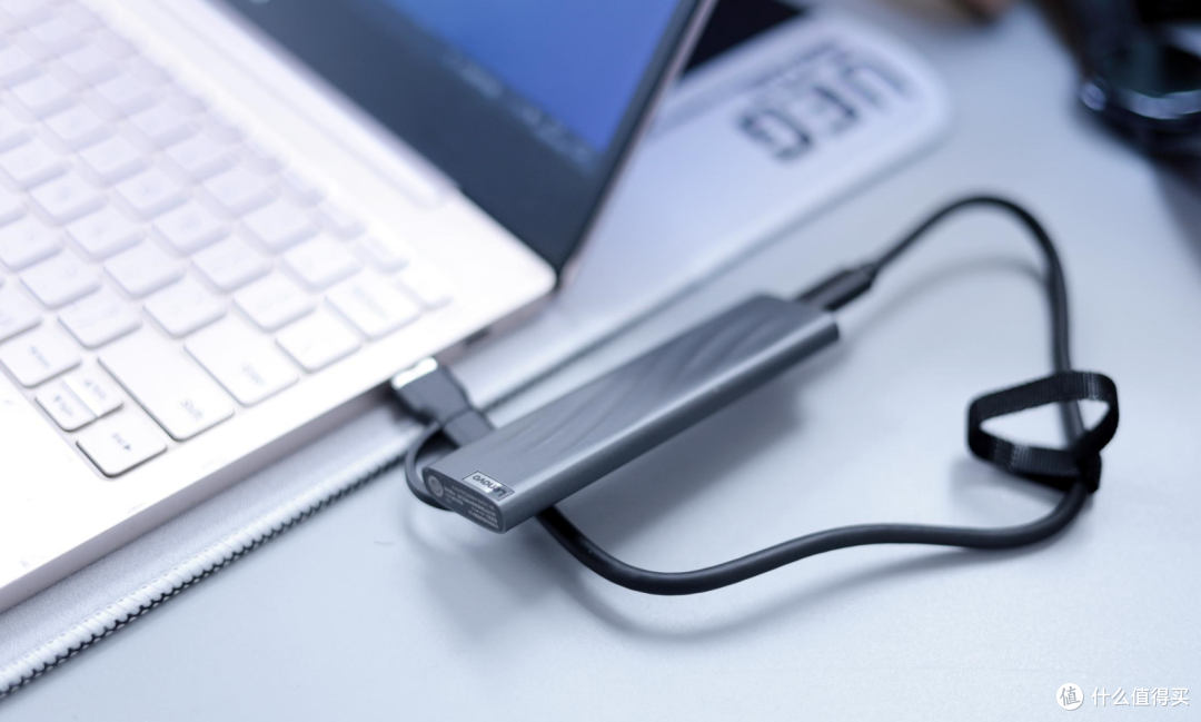 高速数据传输体验还要便携，联想移动固态硬盘PS9，不止于此_移动硬盘_什么值得买