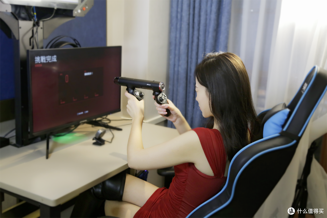 游戏手柄界的枪神降临 XGUN手柄正式开售 限量500套 预售价498元_游戏手柄_什么值得买