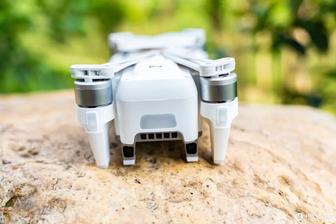 小米旗下新款无人机，对标大疆Mini4Pro，支持4G图传+大传感器！飞米X8Pro值得买吗_无人机_什么值得买
