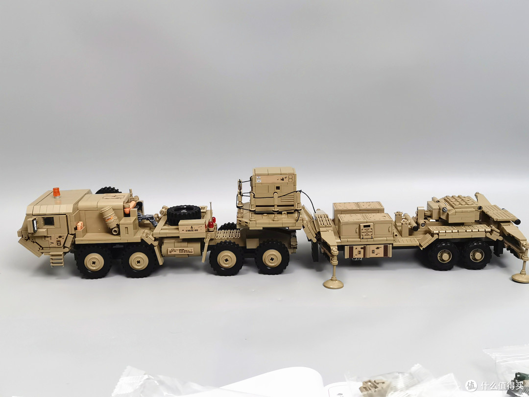 爱国者导弹脚下的风火轮-M983装备运输车_拼插积木_什么值得买
