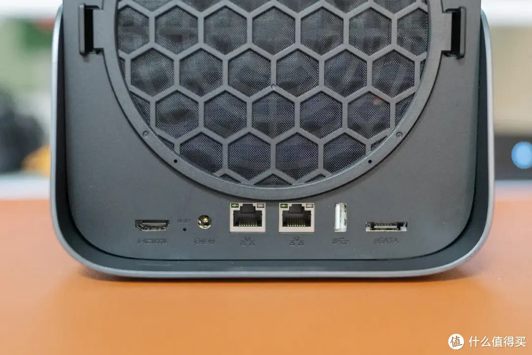 不仅够用，而且好用，新升级的极空间Z4Pro私有云值不值得买，看完这篇你就知道了_网络存储_什么值得买