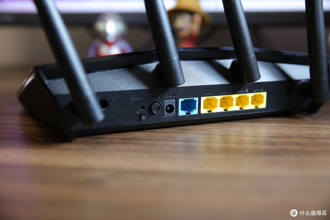 入手一台华硕路由器，原来这么简单，华硕RT-AX57热血版分享_路由器_什么值得买