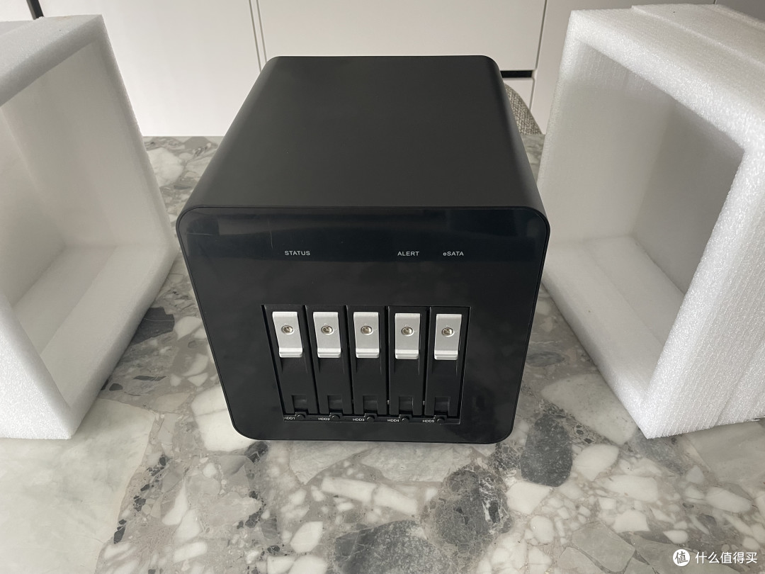 平替DX517，完全支持群晖DSM的eSATA扩展柜_NAS存储_什么值得买