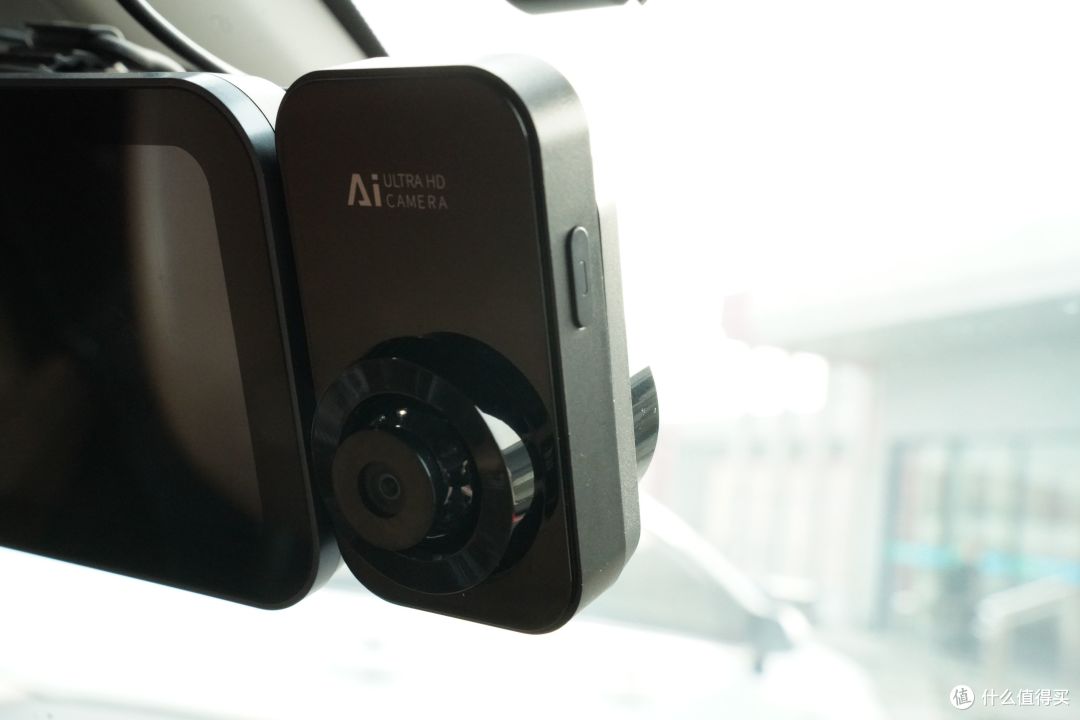 4K超清，智能三摄，10英寸巨屏——360 M600行车记录仪，驾驶必备神器！_行车记录仪_什么值得买