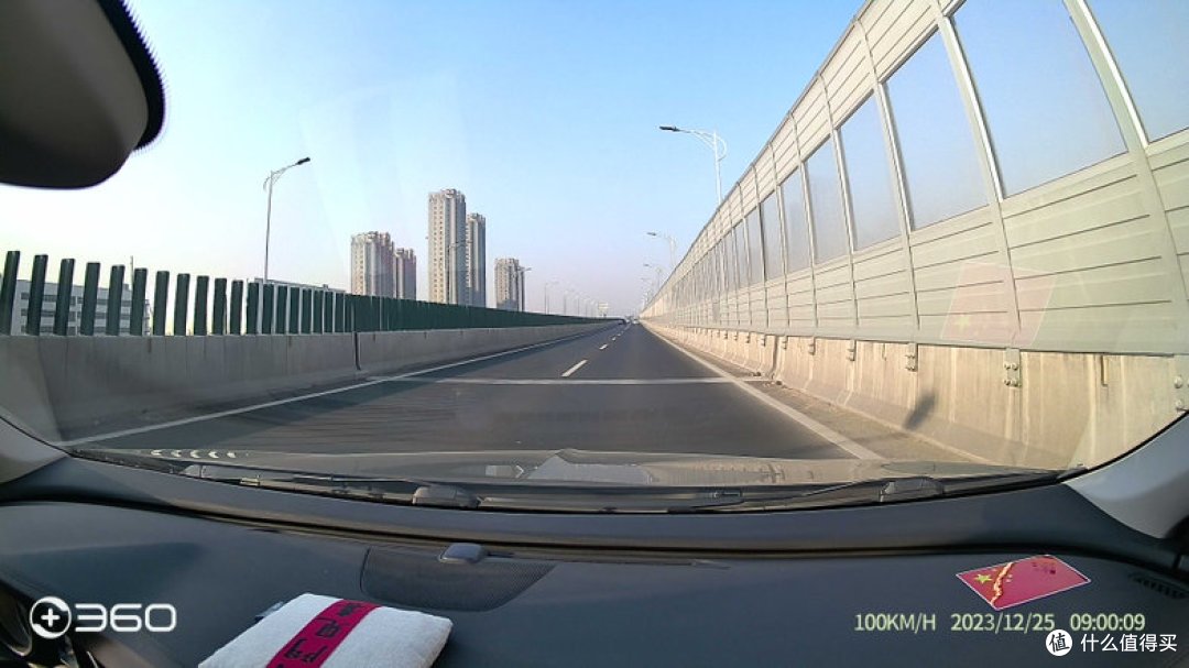 4K超清，智能三摄，10英寸巨屏——360 M600行车记录仪，驾驶必备神器！_行车记录仪_什么值得买