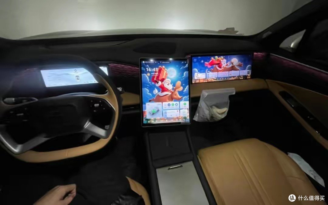 银河L7特色功能解析：25英寸AR-HUD、冥想模式等，用处大吗？_SUV_什么值得买