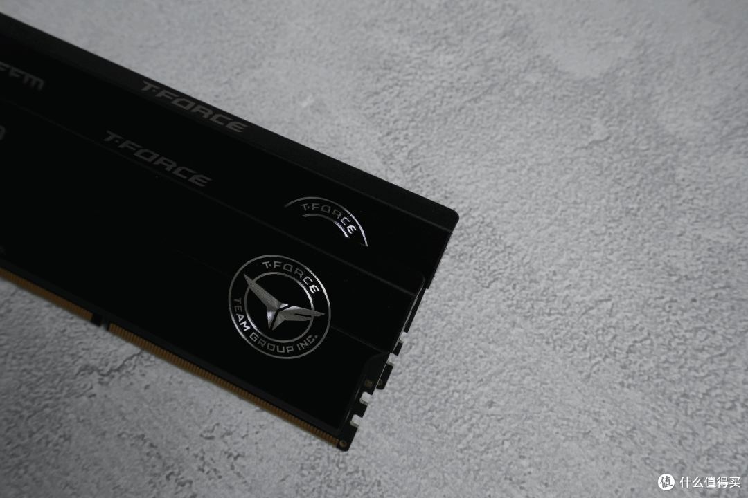 XMP 8000频率，十铨 XTREEM DDR5 16*2 8000 开箱实测_台式机内存_什么值得买