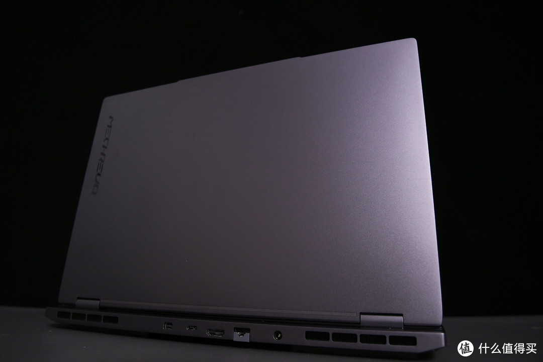 6999交个朋友！机械革命翼龙15 Pro暮石灰拆解评测_游戏本_什么值得买