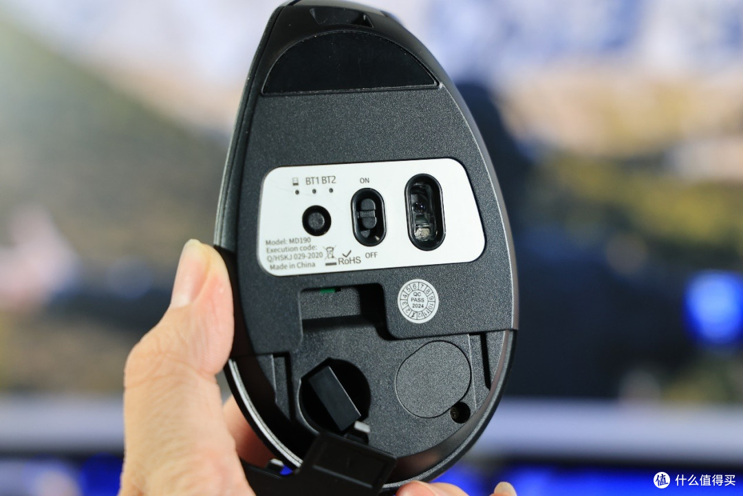 体验航世BOW MD190人体工学鼠标:高效舒适办公的明星利器_鼠标_什么值得买