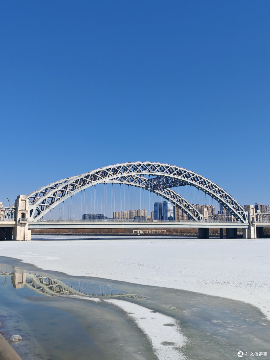 没有短板？荣耀直屏旗舰来了！满血骁龙8G2+独显+自研芯片C1，聊聊用了两个多月的荣耀90GT，24+1T顶配版_安卓手机_什么值得买