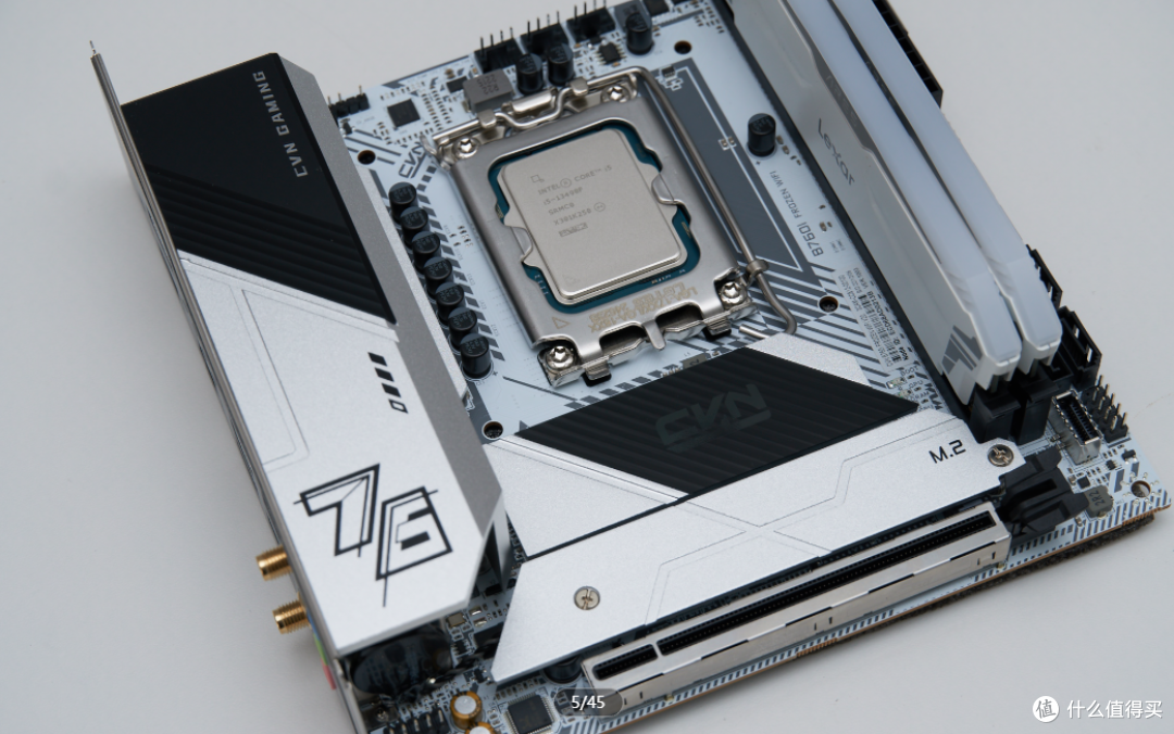 黑盒特供，定位中端，intel 酷睿i5-13490F 性能简测_CPU_什么值得买