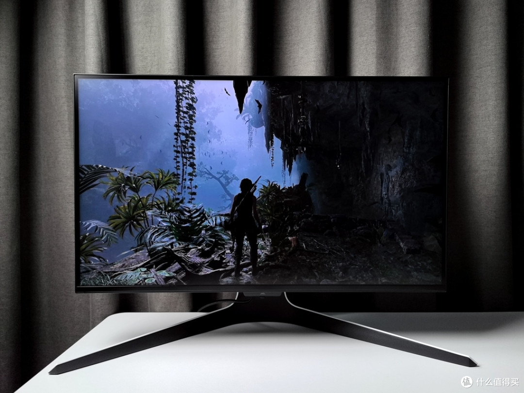 雷鸟U8 MiniLED显示器实测体验：不只是4K Fast HVA高刷，还有惊喜！_显示器_什么值得买