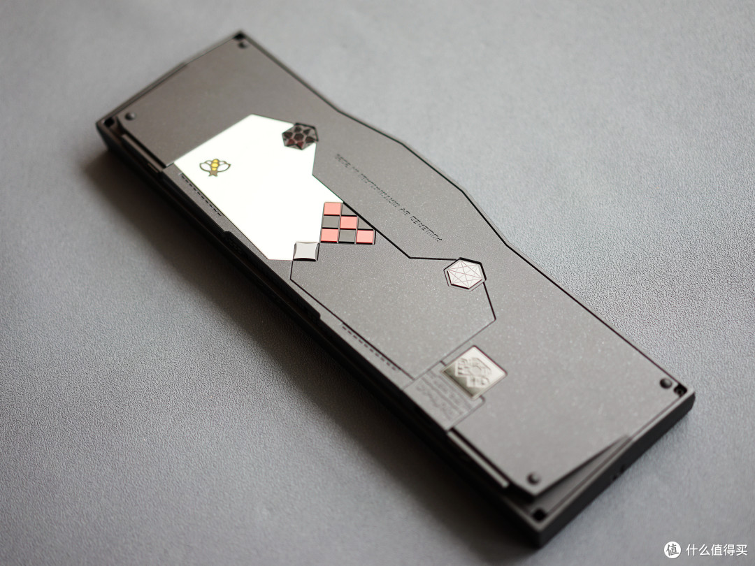 花4888元买一把键盘，确实挺浮夸的丨Matrix faukwaa客制化套件开箱体验_键盘_什么值得买