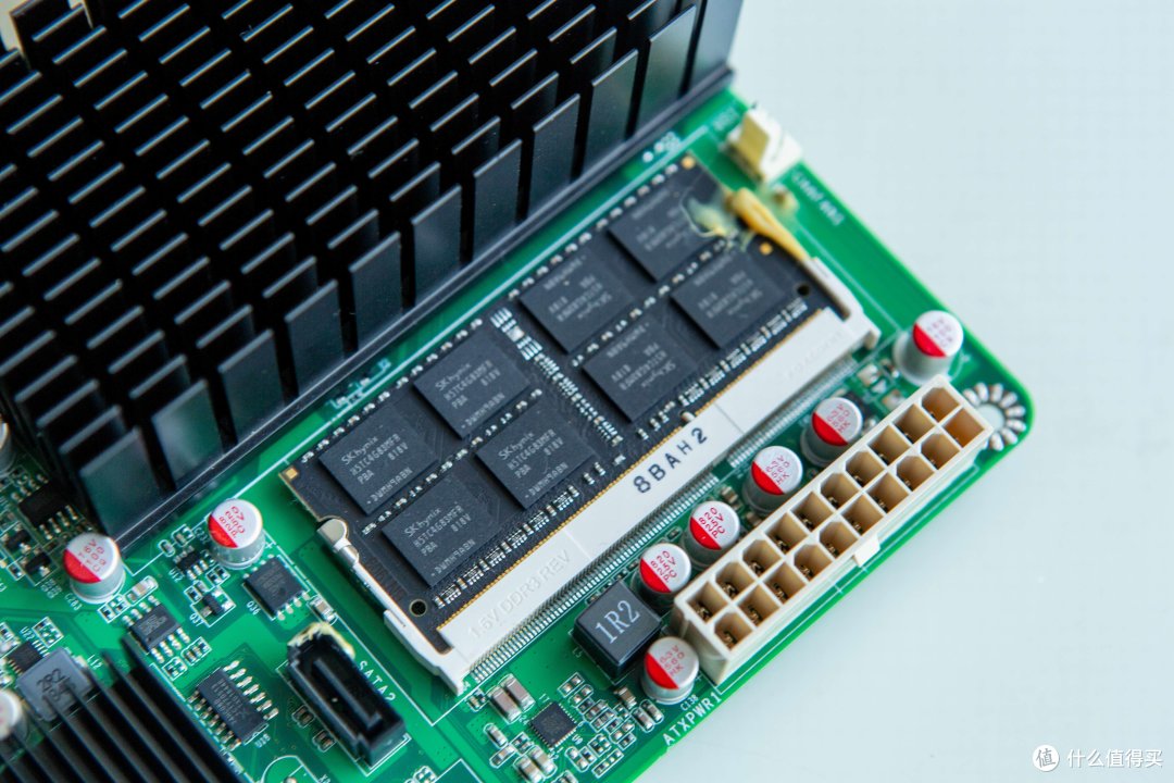 垃圾佬捡垃圾之——399捡了一个6盘位NAS整机_NAS存储_什么值得买