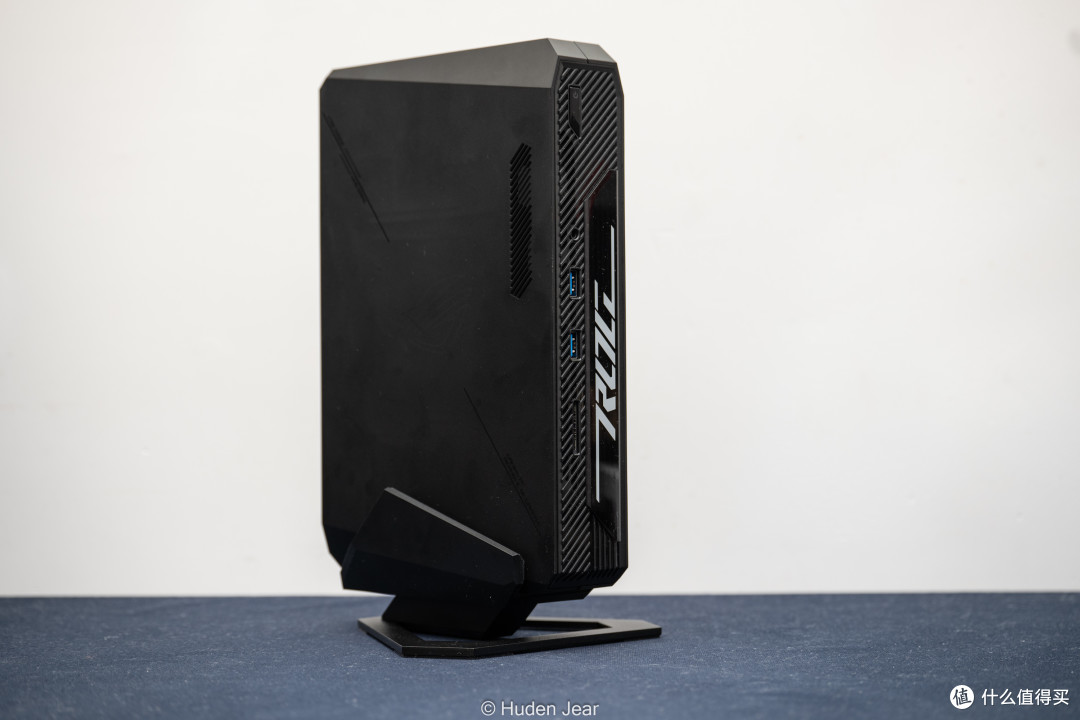华硕ROG NUC 760首发测评：名为ROG的优秀NUC继任者_台式机_什么值得买