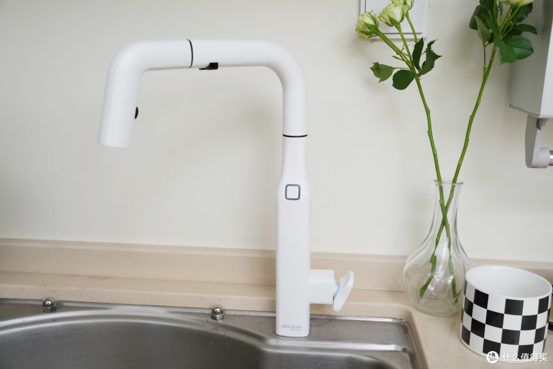 整洁厨房的秘密！贝克巴斯E60PRO厨余垃圾处理+超级感应龙头F05PRO，组合搭配使用体验_垃圾处理器_什么值得买