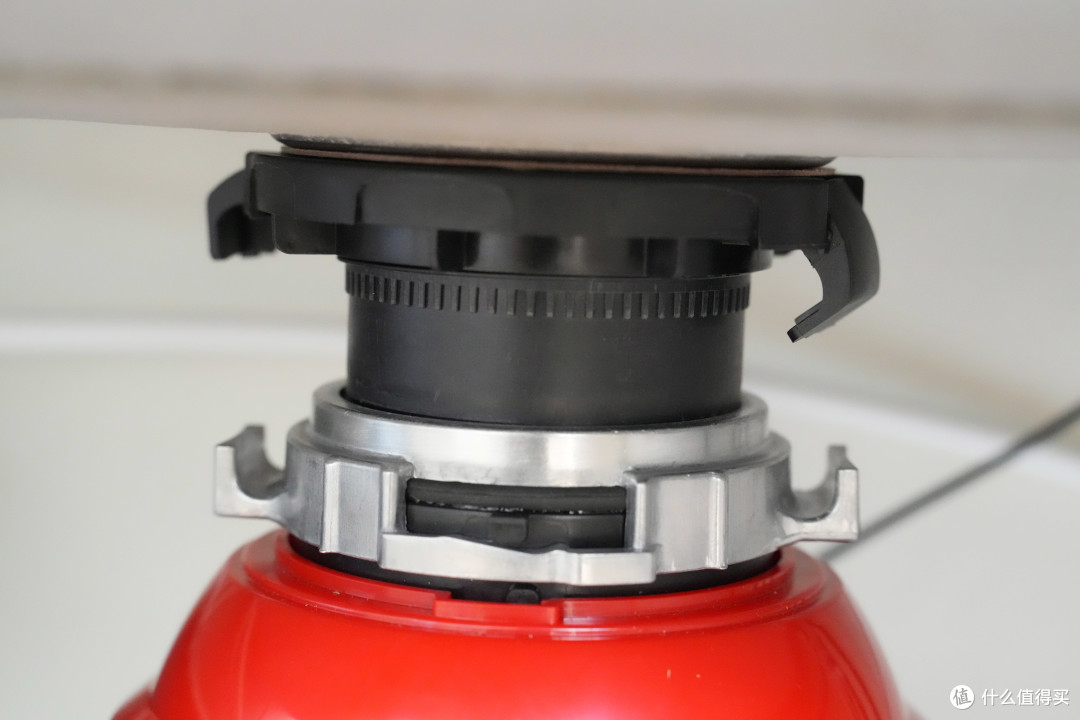 整洁厨房的秘密！贝克巴斯E60PRO厨余垃圾处理+超级感应龙头F05PRO，组合搭配使用体验_垃圾处理器_什么值得买