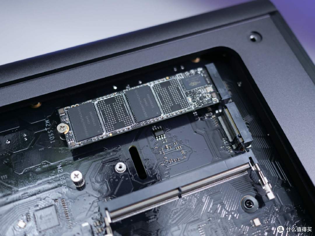 硬件值回票价，软件仍需努力|1799的海康存储R1四盘位NAS入手体验_NAS存储_什么值得买