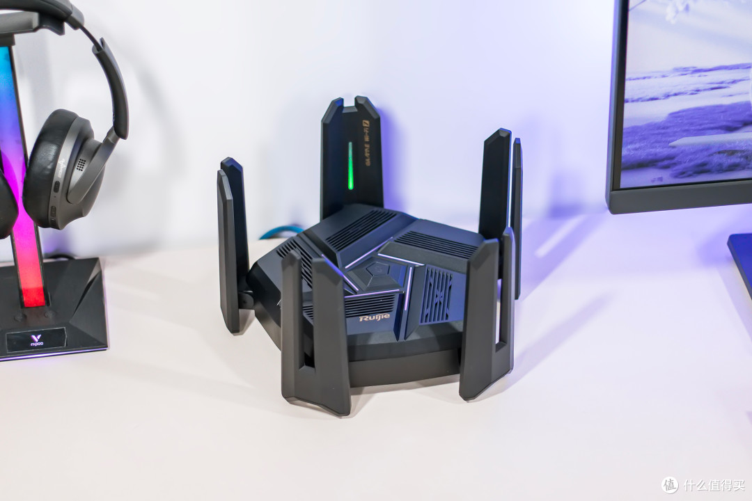 锐捷天蝎BE72Pro WiFi7路由器评测：多项旗舰配置，信号强团战稳_路由器_什么值得买