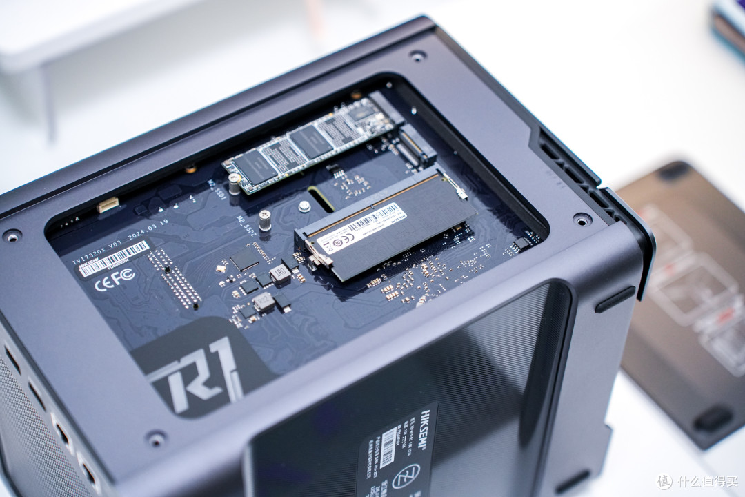 全新NAS首发评测丨N100处理器、4盘位+双2.5G丨海康R1新品表现如何？_NAS存储_什么值得买